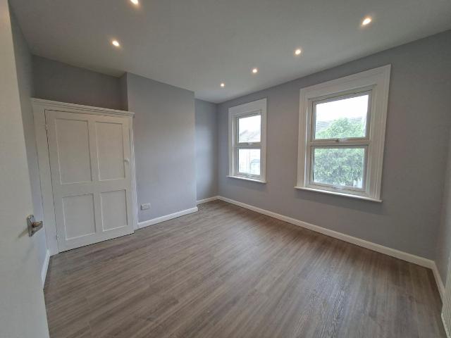 Chestnut Avenue, London E7, 2 bed terraced house to rent, £2,295 pcm | PrimeLocation