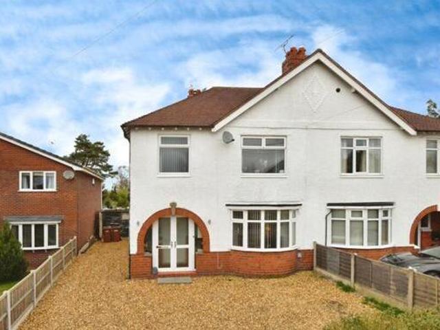 Chestnut Avenue, Shavington, 3 Bedroom Semi detached