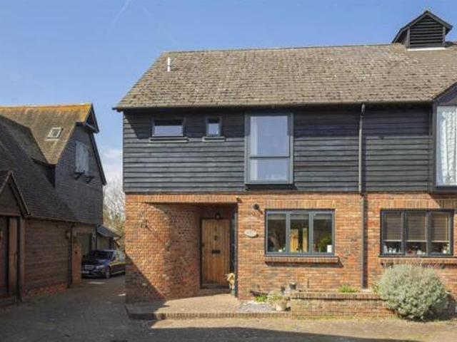 Chestnut Court, Boughton, 3 Bedroom End
