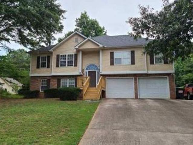 Chestnut Dr