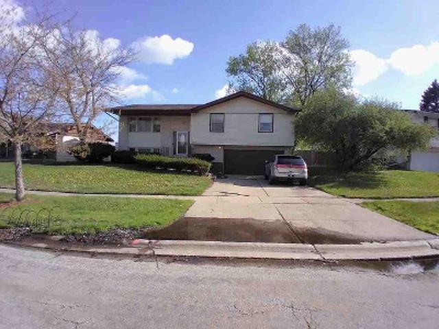 Chestnut Dr