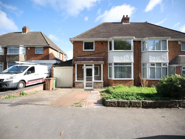 Chestnut Drive, Castle Bromwich, Birmingham B36, 3 bed semi detached house to rent, £1,250 pcm | PrimeLocation
