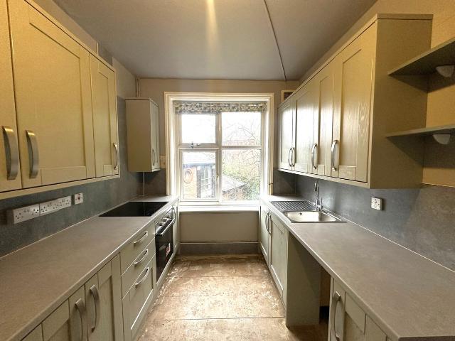 Chestnut Grove, Nottingham NG3, 1 bed flat to rent, £725 pcm | PrimeLocation