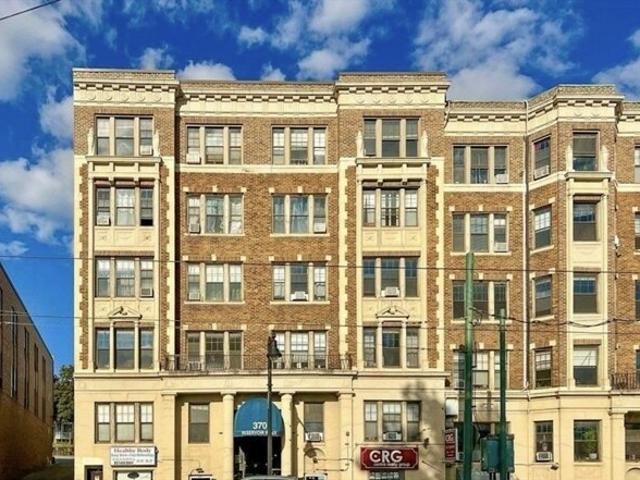 Chestnut Hill Ave Unit B, Boston, Condo For Sale