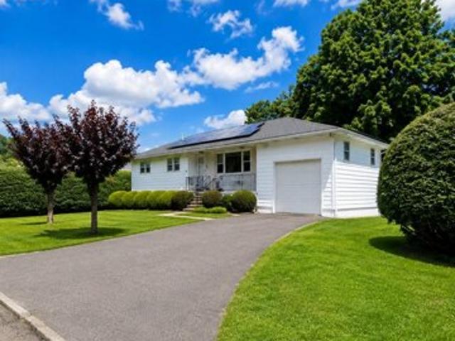 Chestnut Hill Ave, Waterbury, Home For Sale