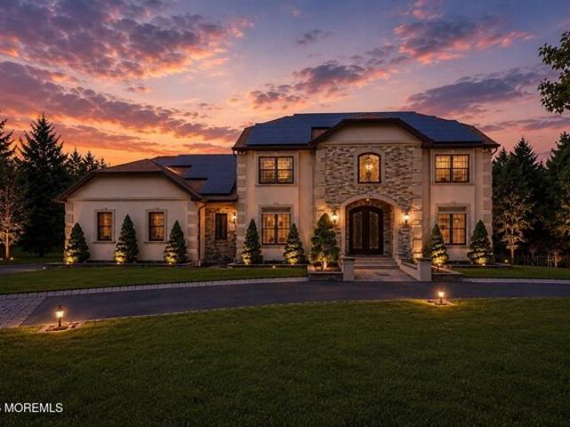 Chestnut Hill Dr, Manalapan, Home For Sale