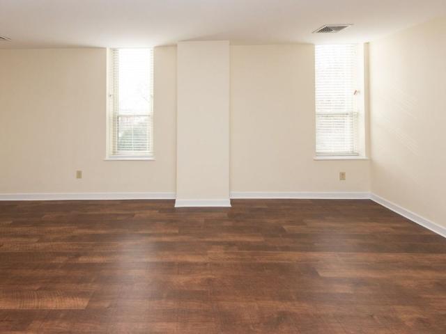 Chestnut Hill East 1 Bedroom Apartment for Rent at 2 Skiff St, Hamden, CT 06514