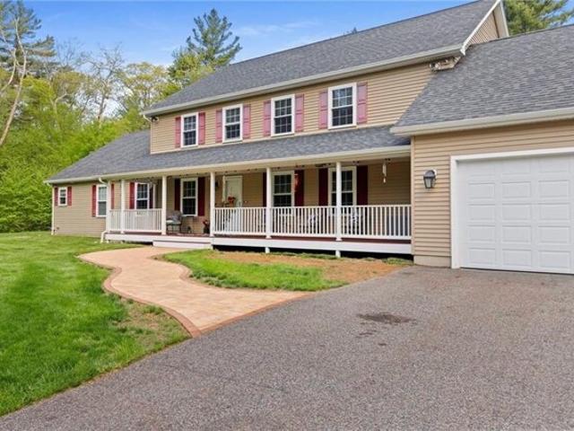 Chestnut Hill Rd, Glocester, Home For Sale