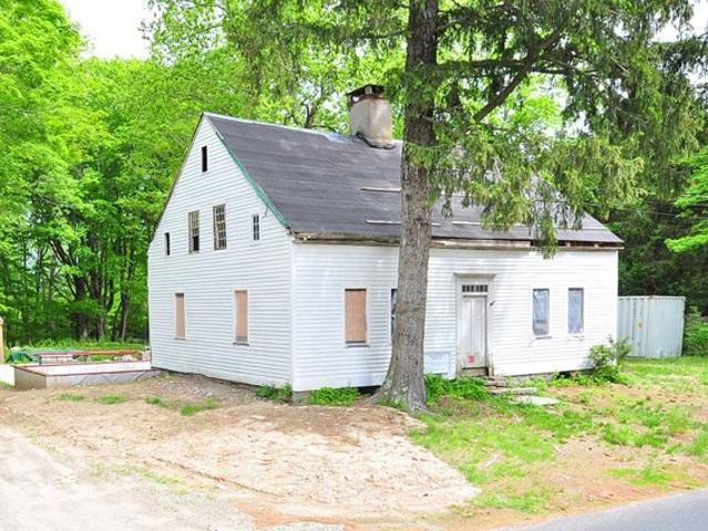 Chestnut Hill Rd, Killingworth, Home For Sale