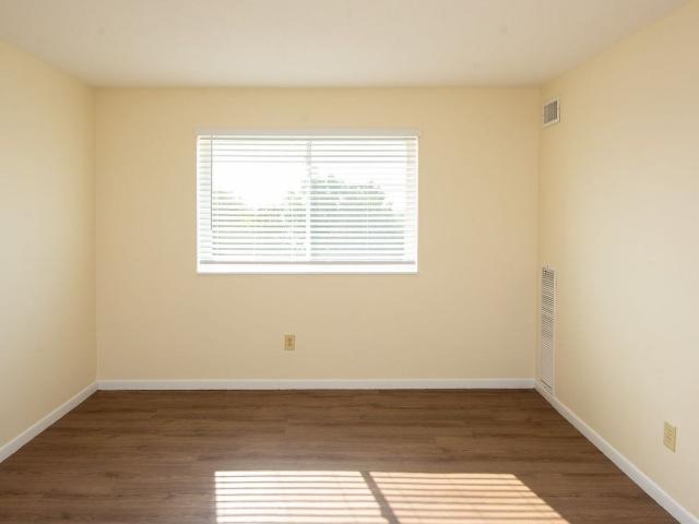 Chestnut Hill South 1 Bedroom Apartment for Rent at 835 Mix Ave, Hamden, CT 06514