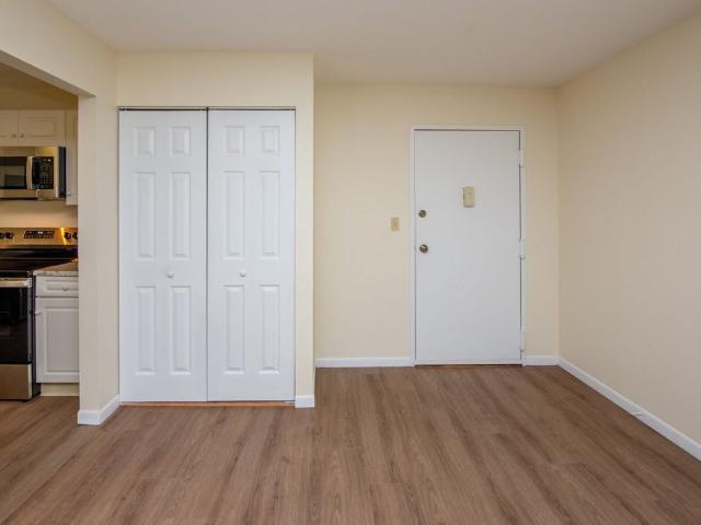 Chestnut Hill South 1 Bedroom Apartment for Rent at 835 Mix Ave, Hamden, CT 06514