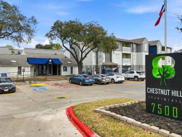 Chestnut Hill 1 Bedroom Apartment for Rent at 7500 Bellerive Dr, Houston, TX 77036 Sharpstown