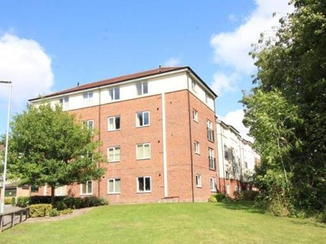 Chestnut Lane, Killingbeck, 2 Bedroom Apartment