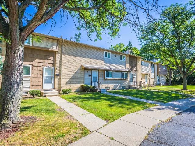 Chestnut Lake 2 Bedroom Apartment for Rent at 1450 Chestnut Drive, Ypsilanti, MI 48197
