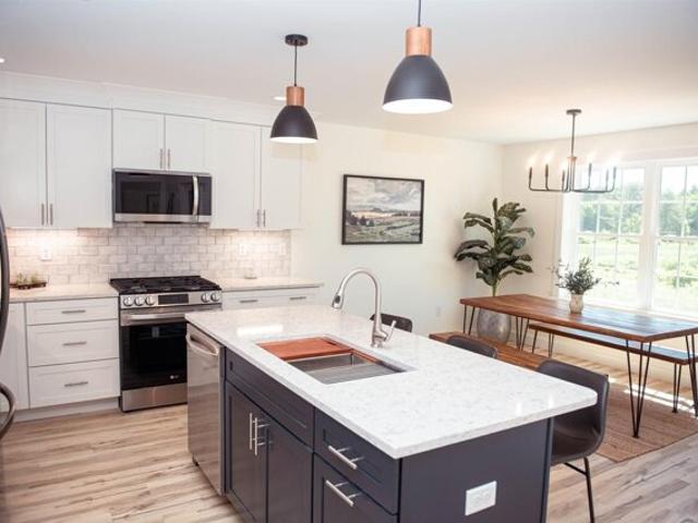 Chestnut Ln, Northwood, Home For Sale