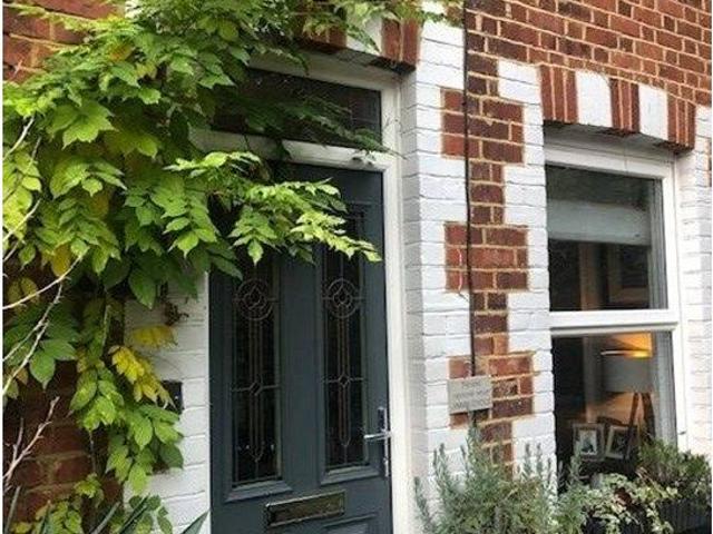 Chestnut Road, Guildford GU1, 4 bed terraced house to rent, £3,000 pcm | PrimeLocation
