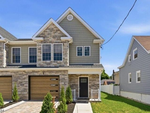 Chestnut St Unit B, Lodi, Home For Sale