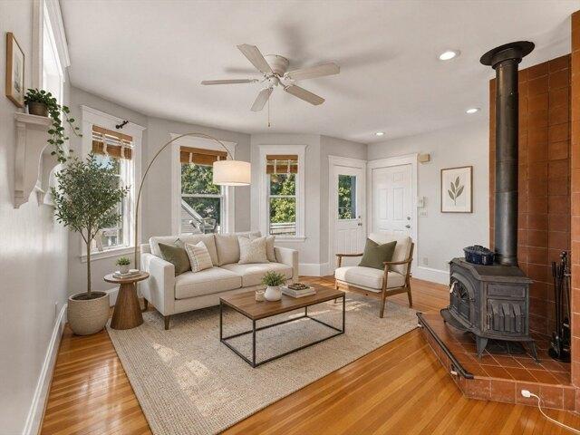 Chestnut St Unit,cambridge, Condo For Sale