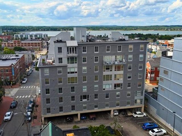 Chestnut St Unit,portland, Condo For Sale