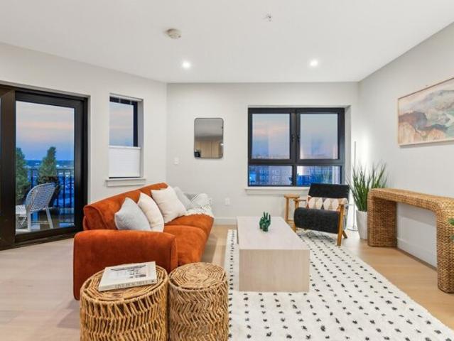 Chestnut St Unit,portland, Condo For Sale