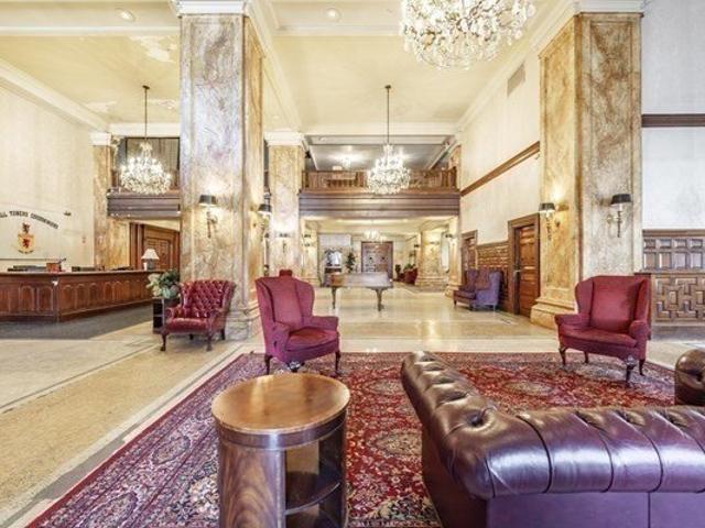 Chestnut St Apt,springfield, Condo For Sale