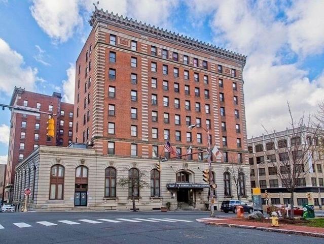 Chestnut St Apt,springfield, Condo For Sale