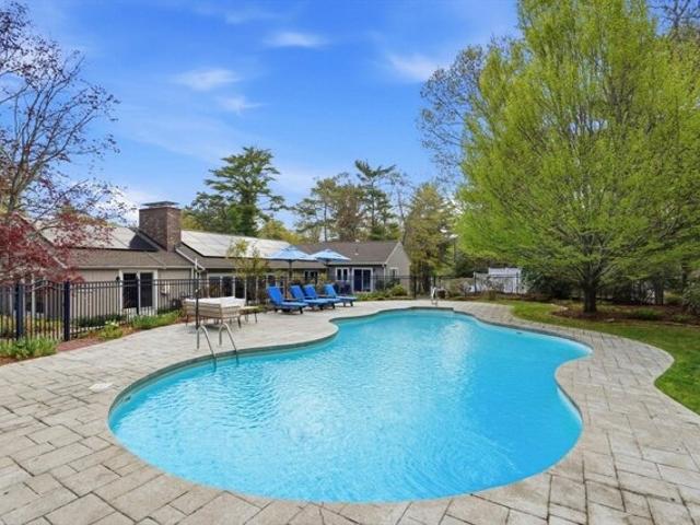 Chestnut St, Duxbury, Home For Sale