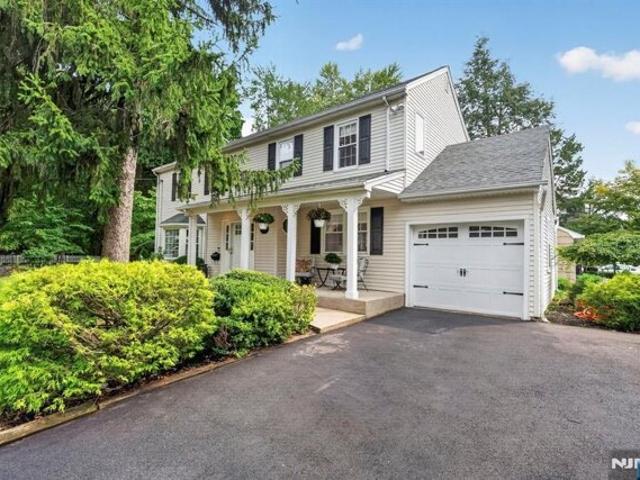 Chestnut St, Paramus, Home For Sale