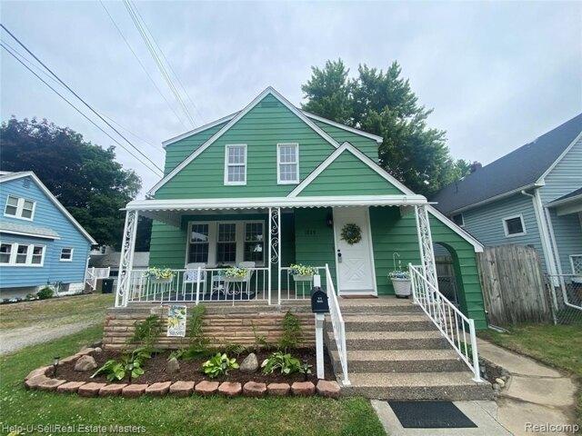 Chestnut St, Port Huron, Home For Sale