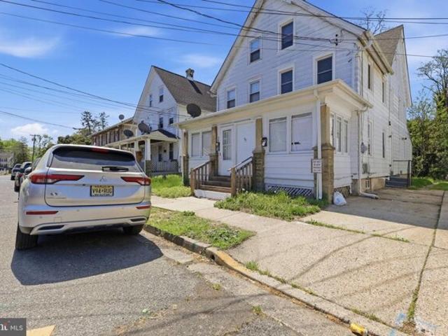 Chestnut St, Salem, Home For Sale