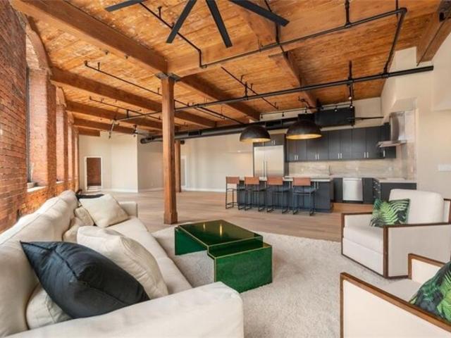 Chestnut St Ste G, Providence, Condo For Sale