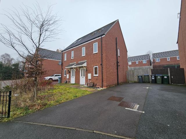 Chestnut Street, Walsall WS5, 3 bed property to rent, £1,150 pcm | PrimeLocation