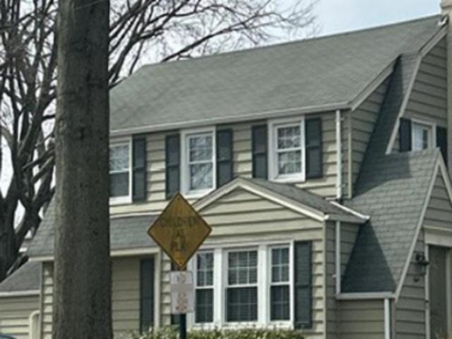 Chester Ave