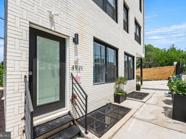 Chester Ave, Philadelphia, Home For Sale