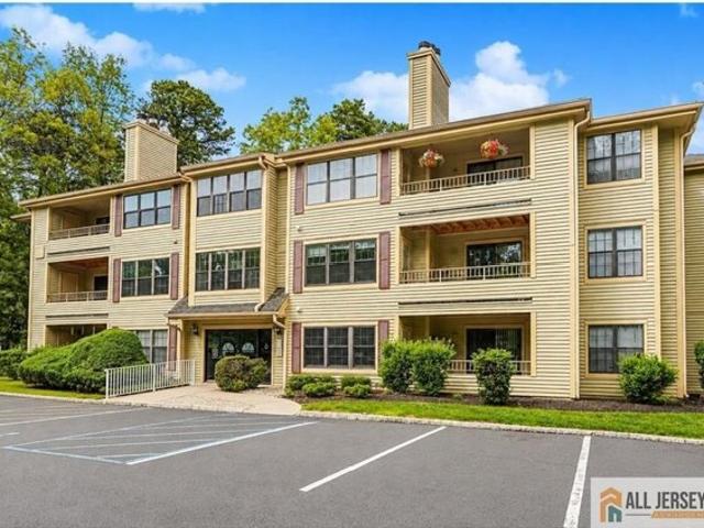 Chester Ct, Helmetta, Condo For Sale