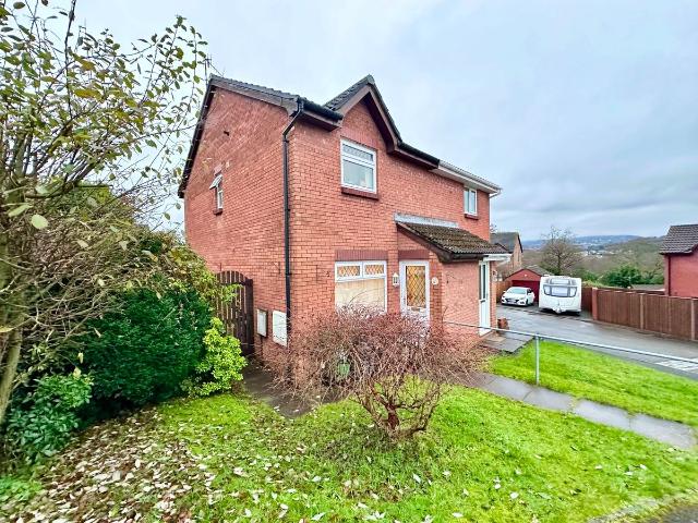 Chester Close, New Inn, Pontypool NP4, 3 bed semi detached house to rent, £995 pcm | PrimeLocation