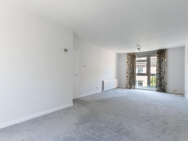 Chester Close South, London NW1, 2 bed flat to rent, £3,250 pcm | PrimeLocation