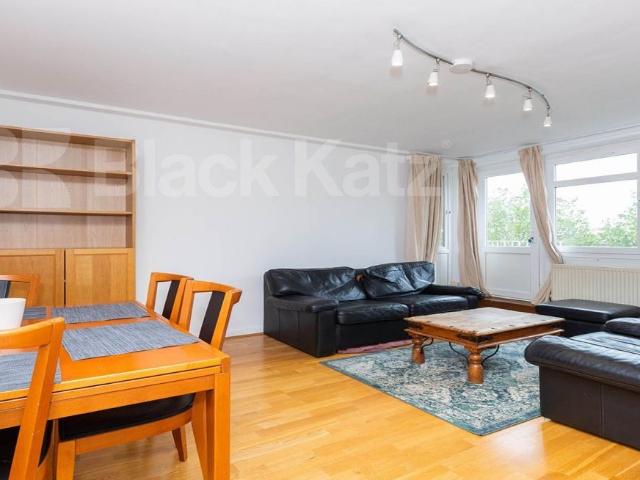 Chester Court, Albany Street, Regents Park / Camden NW1, 1 bed flat to rent, £2,383 pcm | PrimeLocation