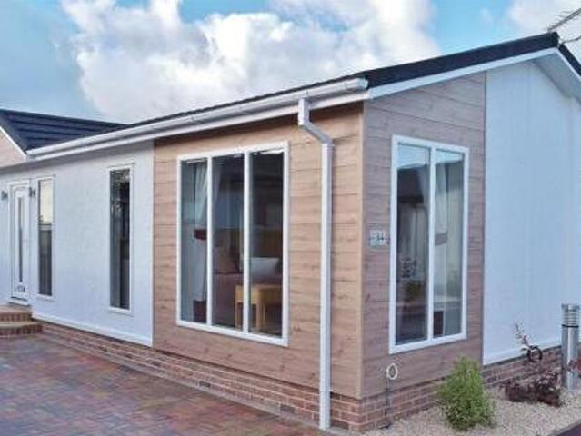 Chester Park, Omar Avenue, 2 Bedroom Park