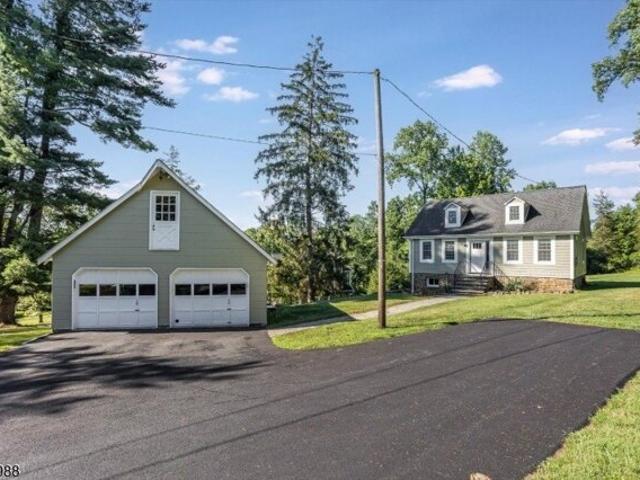 Chester Pl, Chester Township, Home For Sale
