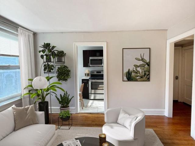 Chester Plaza Studio Apartment for Rent at 4605 Chester Ave, Philadelphia, PA 19143 Southwest Cedar Park
