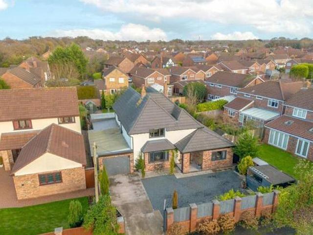 Chester Road, Great Sutton, 4 Bedroom Detached