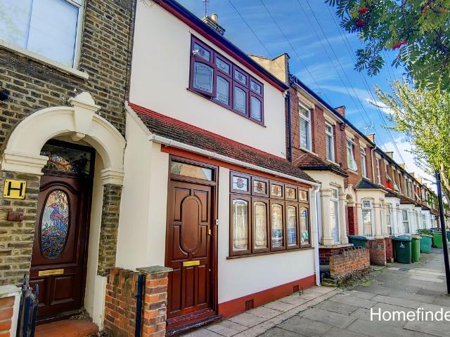 Chester Road, London E16, 5 bed terraced house to rent, £3,100 pcm | PrimeLocation