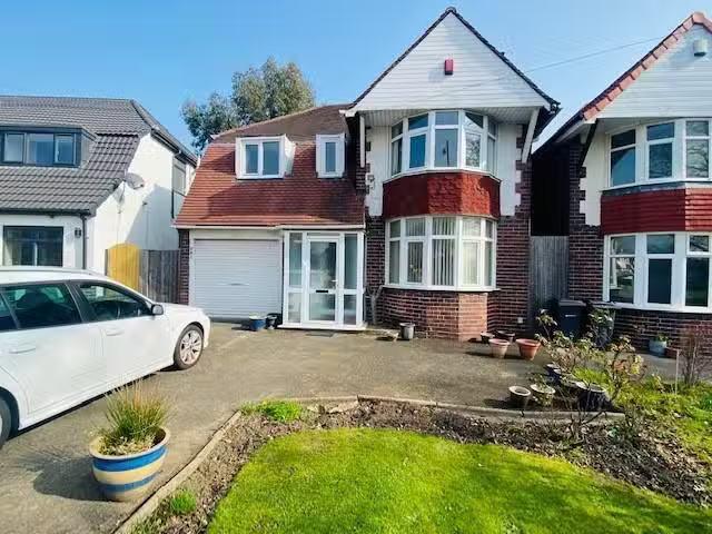Chester Road, Erdington, Birmingham 4 bed detached house to re.