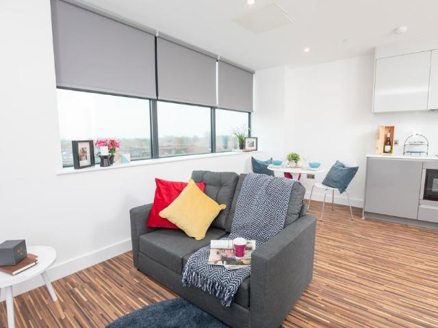Chester Road, Manchester M16 1 bed apartment to rent £1,119 pcm £258 pw