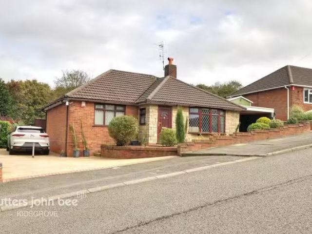 Chester Road, Talke, ST7 3 bed detached bungalow for sale £2.