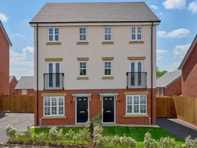 Chester Road, Tyburn, B35 6AA, United Kingdom | 3 bed townhouse for rent #142294334 | Rentberry