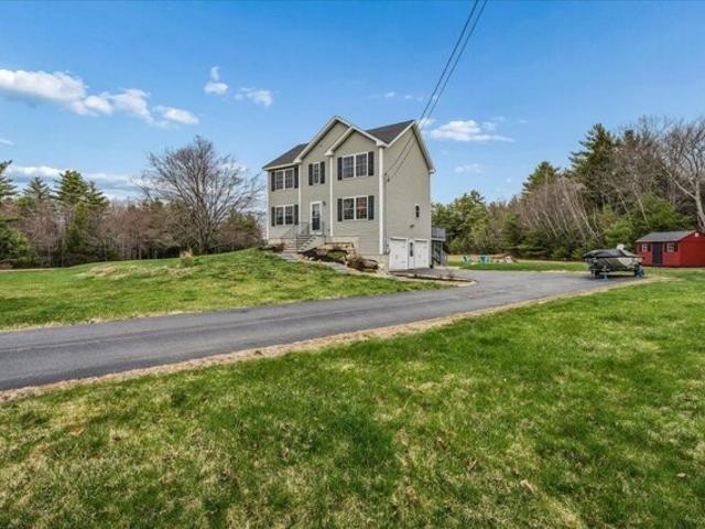 Chester Tpke, Hooksett, Home For Sale