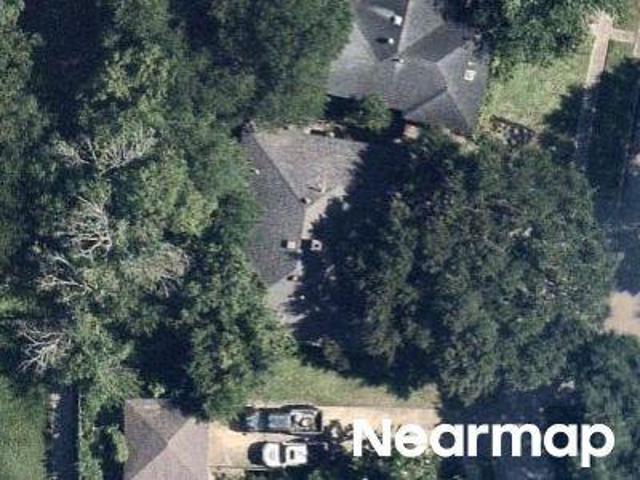 Chesterbrook Dr