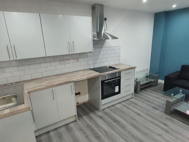 Chestergate, Stockport SK1, 1 bed semi detached house to rent, £845 pcm | PrimeLocation